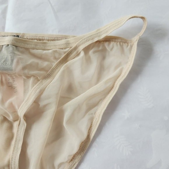 Victoria's Secret | Intimates & Sleepwear | Nwt Victorias Secret Body ...